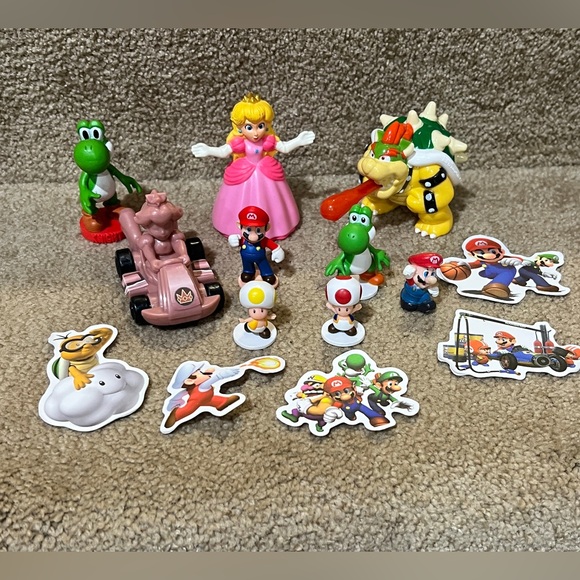 Nintendo | Toys | The Super Mario Brothers Princess Peach Yoshi Toad ...